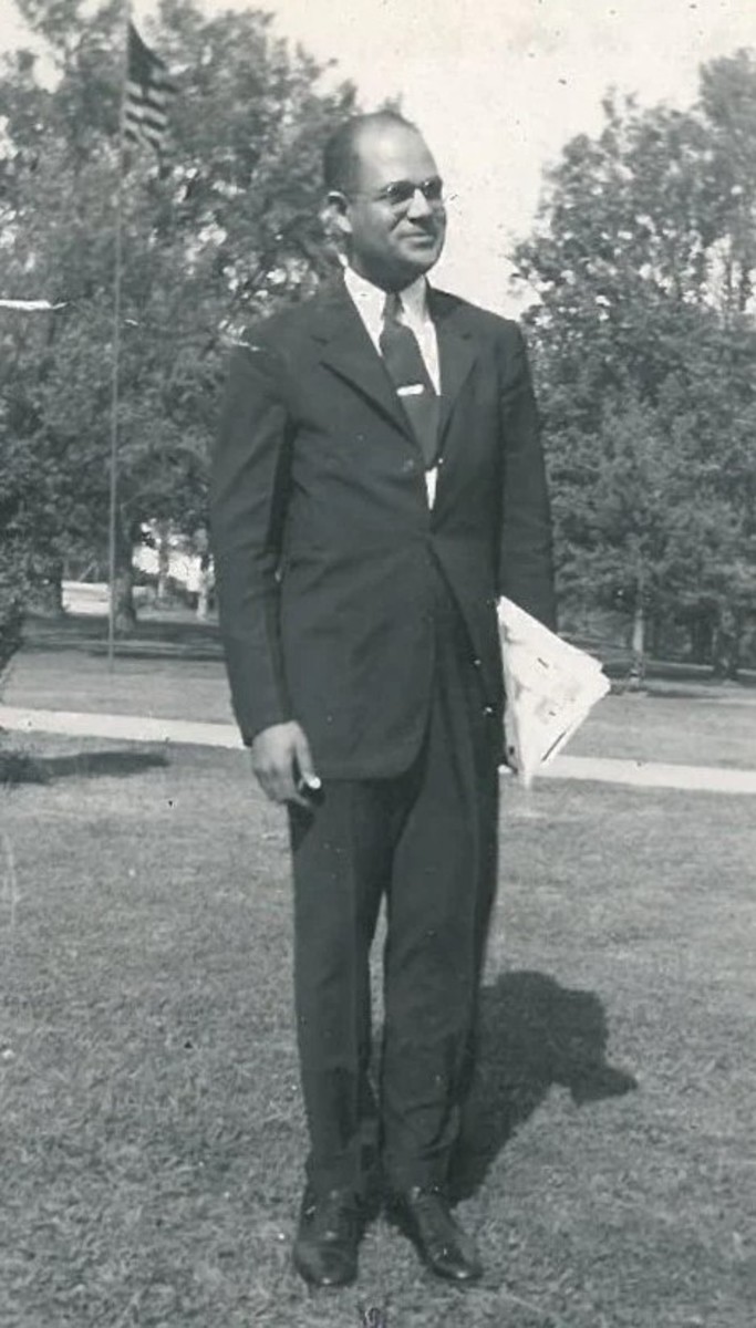 ESDA | Reynolds, Louis Bernard (1917–1983)