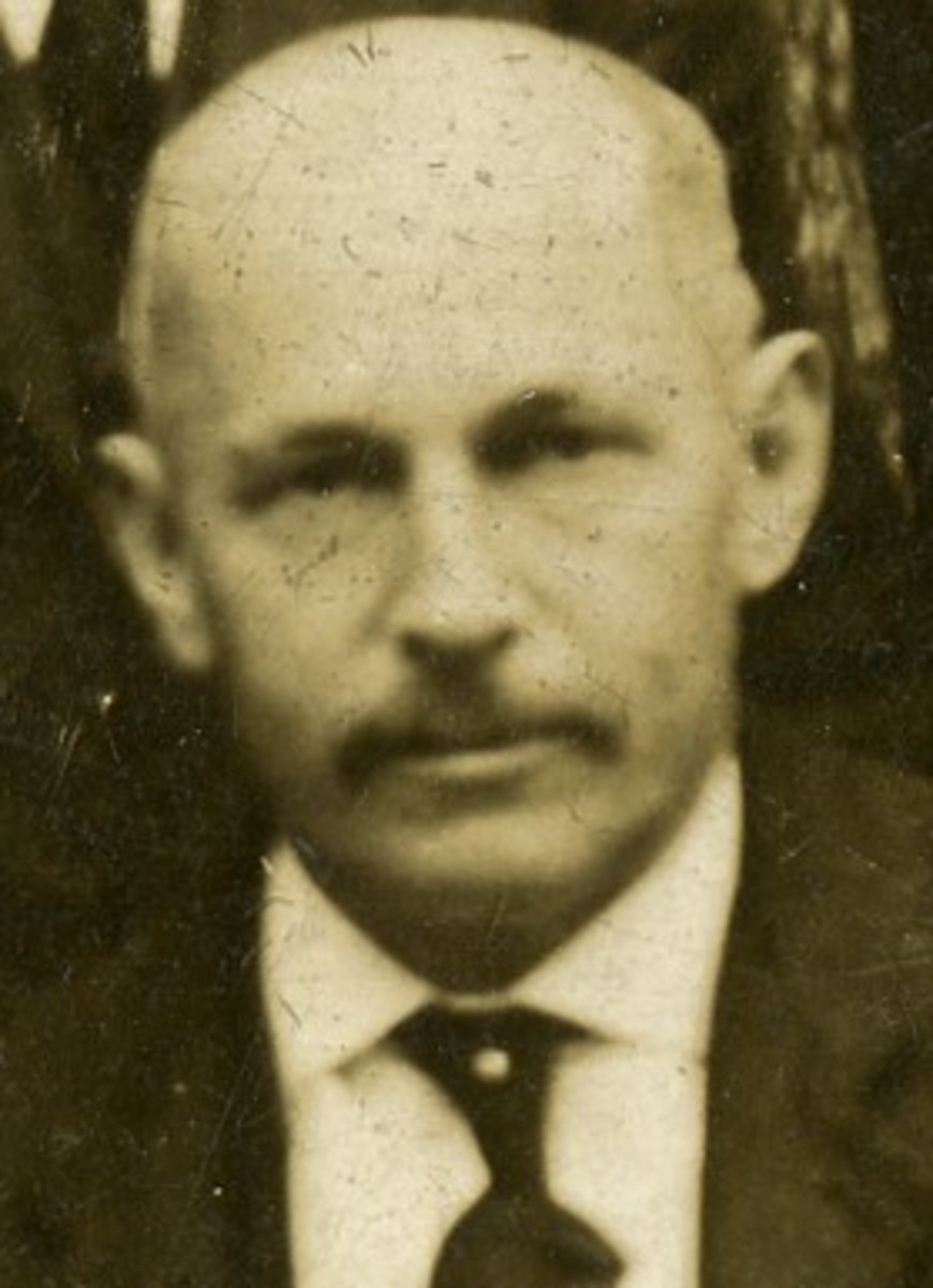 ESDA | Russell, Kit Carson (1860–1919)