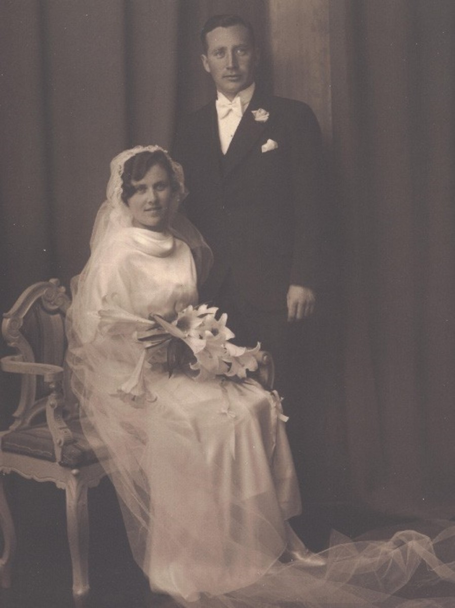 ESDA | Lind, Magdalon Eugen (1910–1985) and Kezia (Sørbøe) (1909–2013)