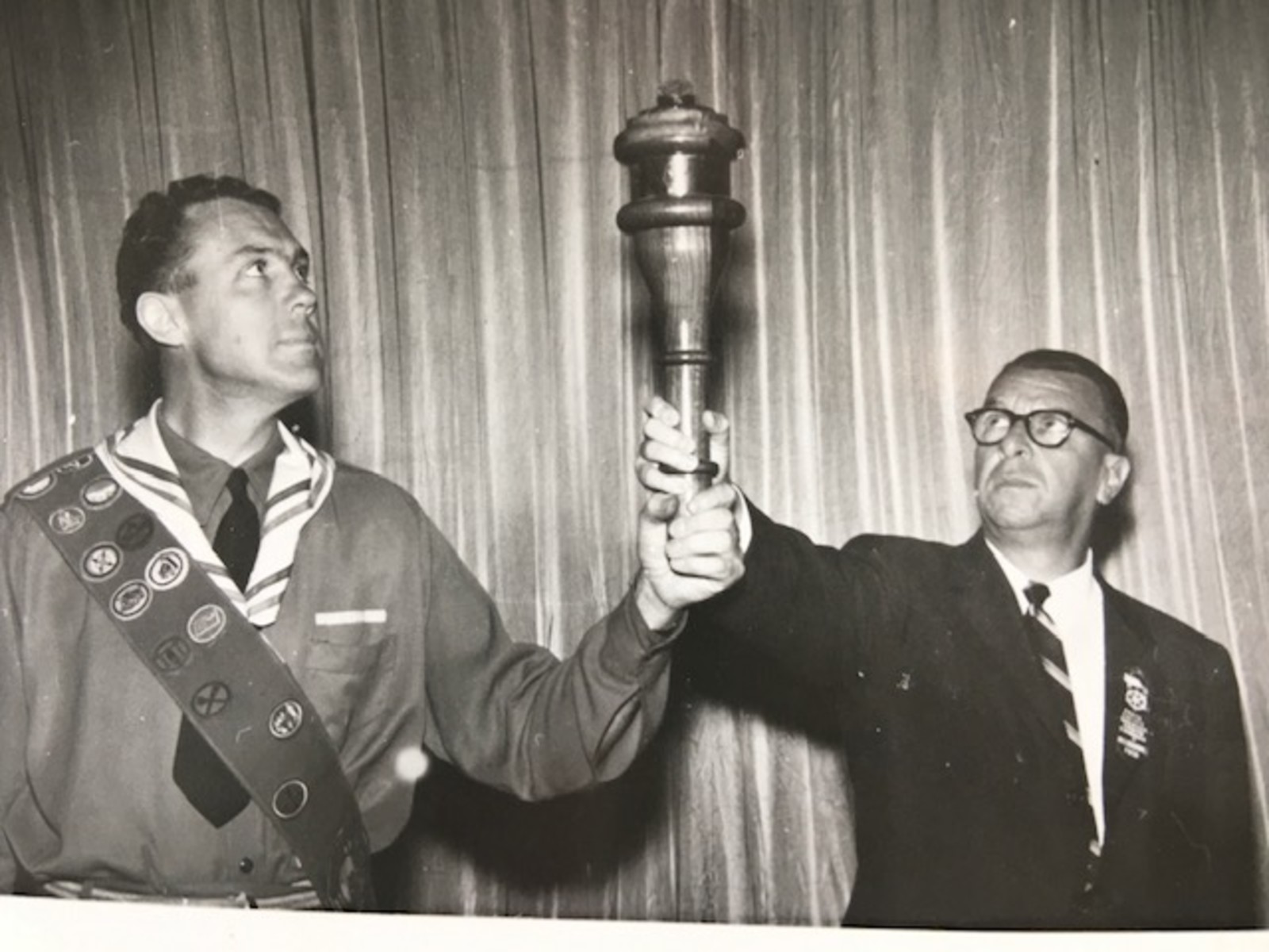 ESDA | Vince, Ronald Arthur (1917–2009)