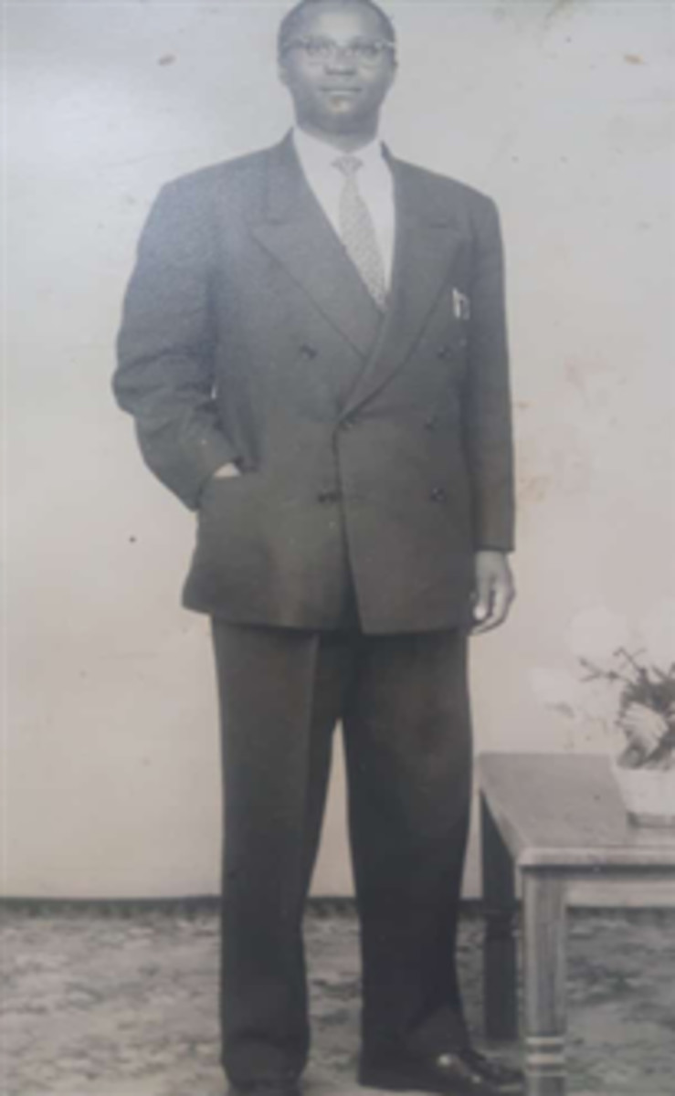 ESDA | Lisso, Thomas Rukiko (1921–2009)