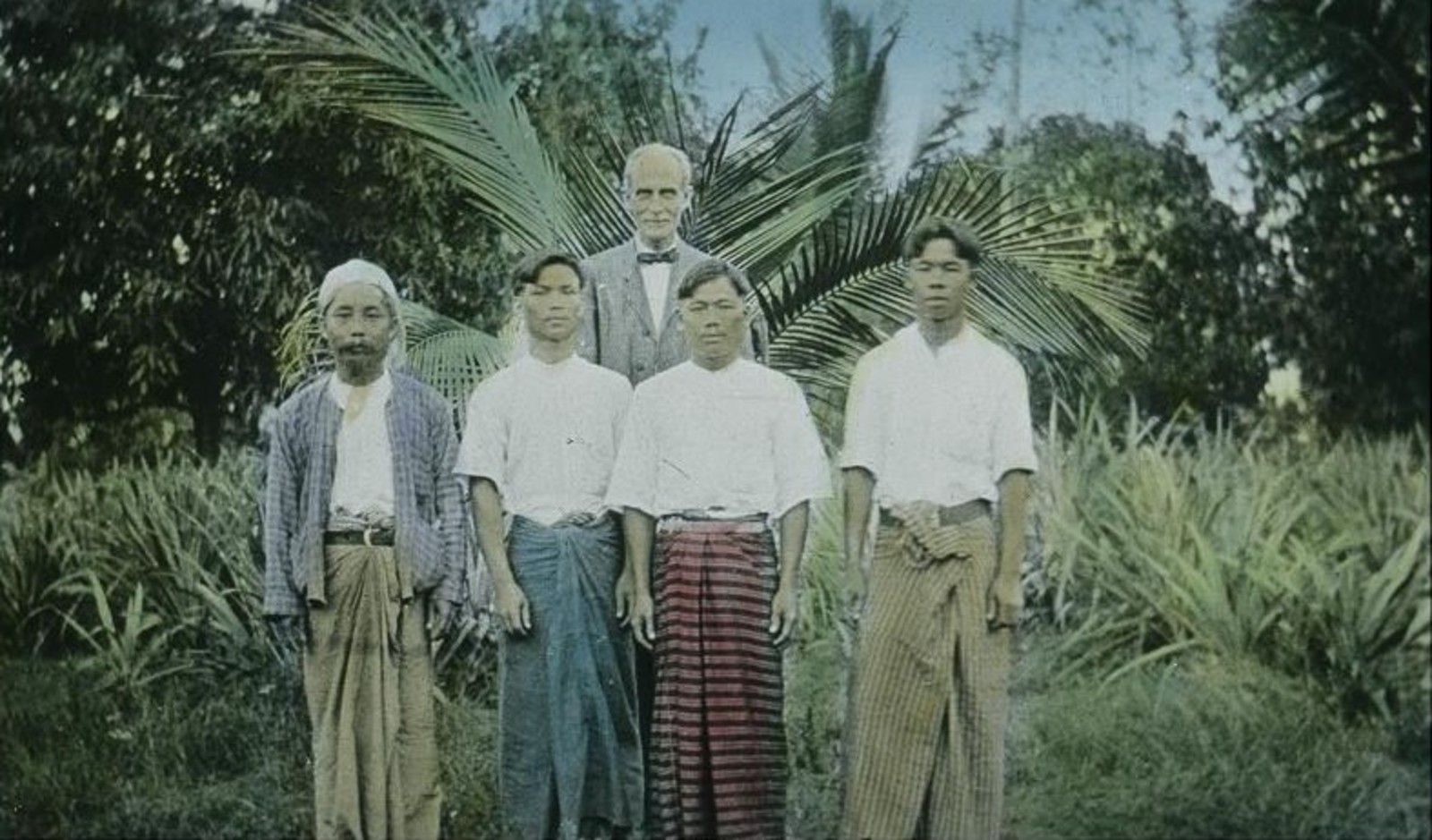 ESDA | Howell, Warren Eugene (1869–1943)