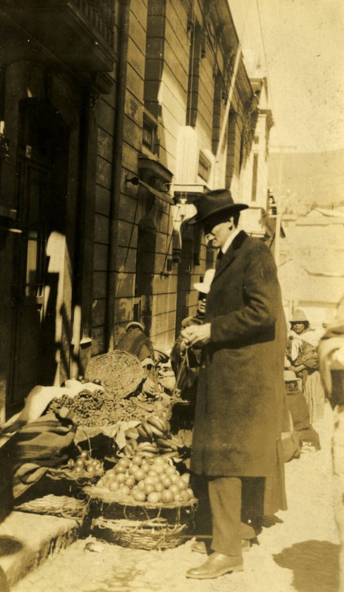 ESDA | Howell, Warren Eugene (1869–1943)