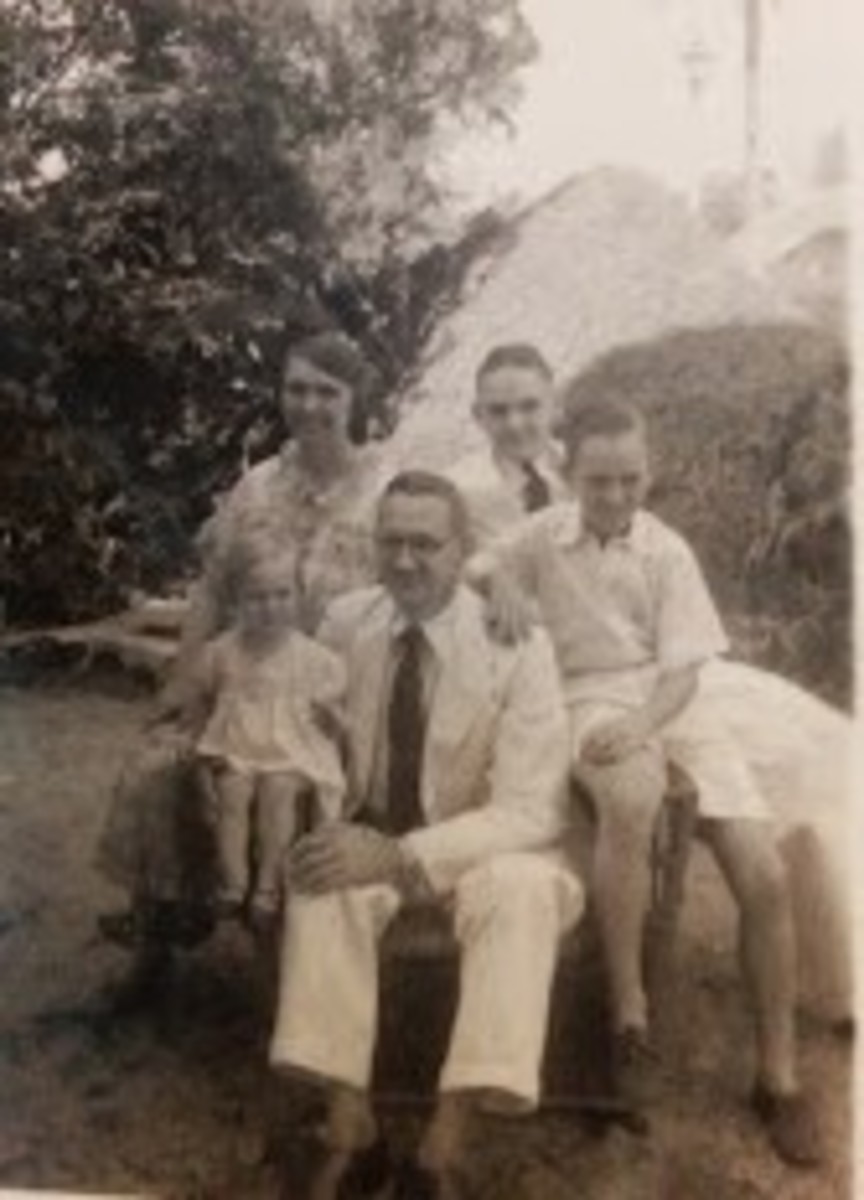 ESDA | Johanson, Eric John (1899–1999) and Nettie Roberta (Hare) (1899–1981)