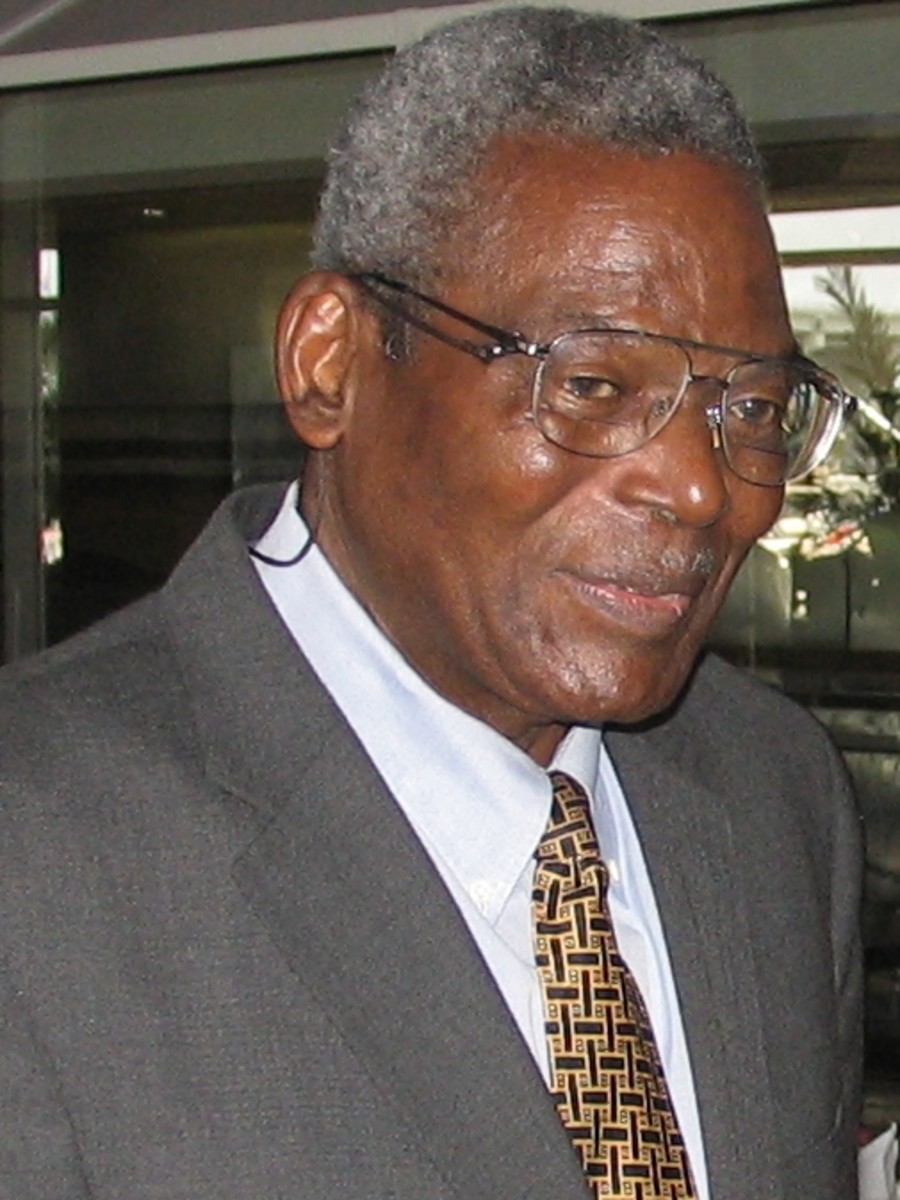 ESDA | Adeogun, Caleb Oyelayo (1932–2016)