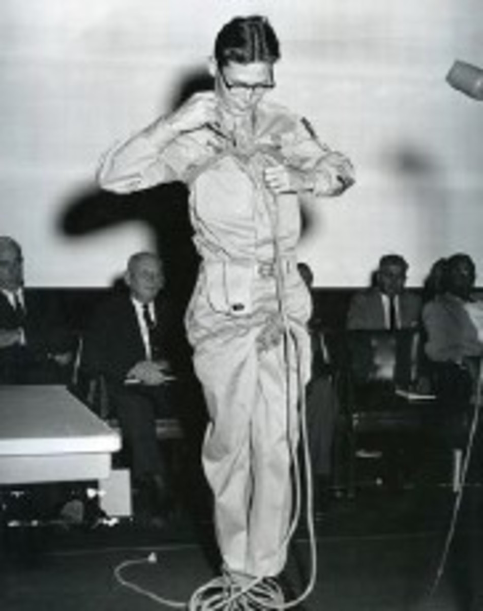 ESDA | Doss, Desmond Thomas (1919–2006)