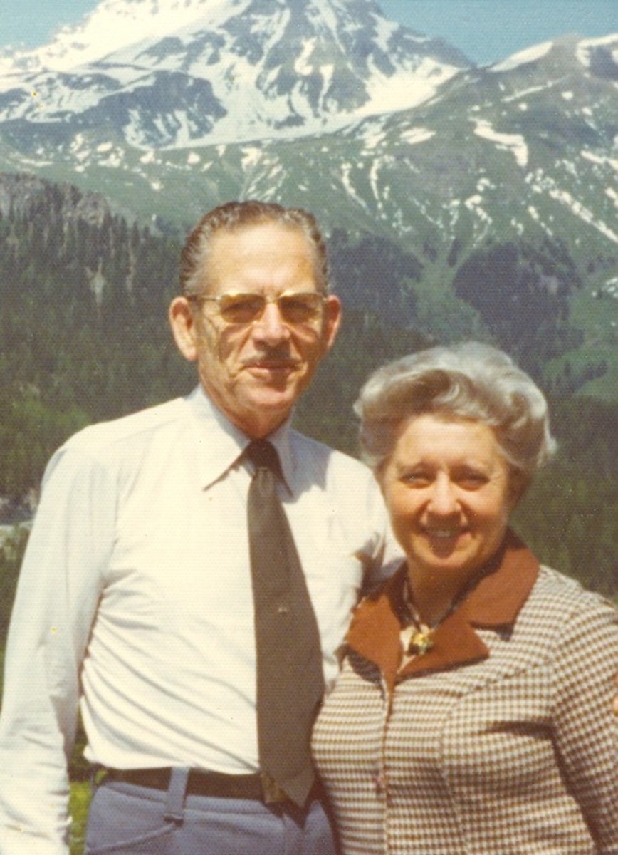 ESDA | Waddell, Ralph Forest (1907–1985) and Ellen Naomi (Dick) (1912–2015)