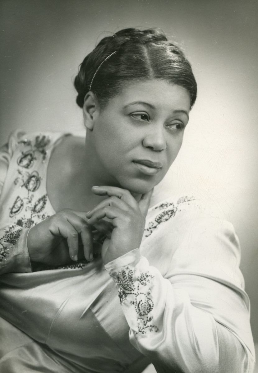 ESDA | Lee, Alyne Dumas (1903–1970)