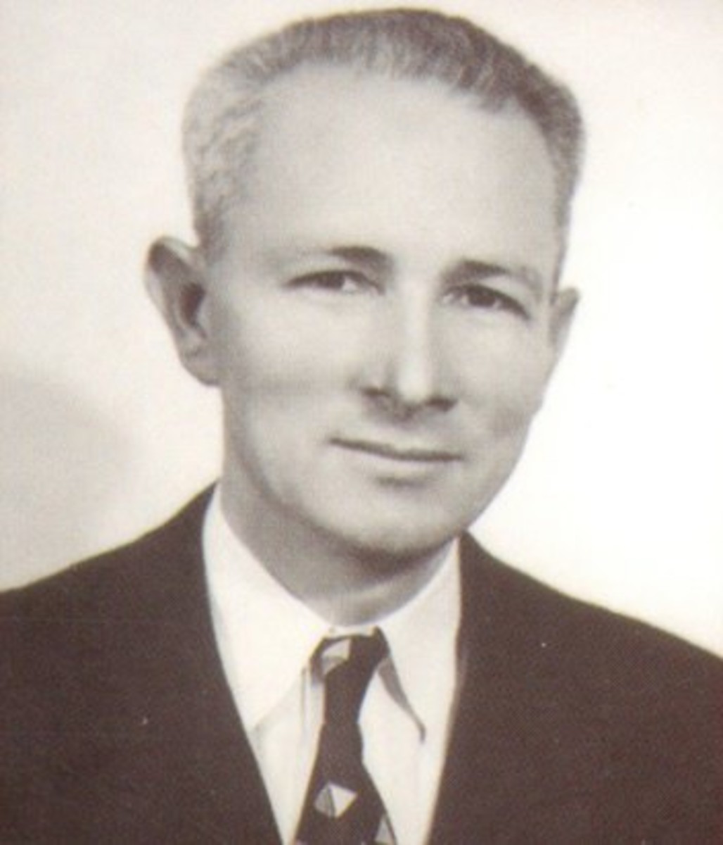 ESDA | Rabello, Roberto Mendes (1909–1996)