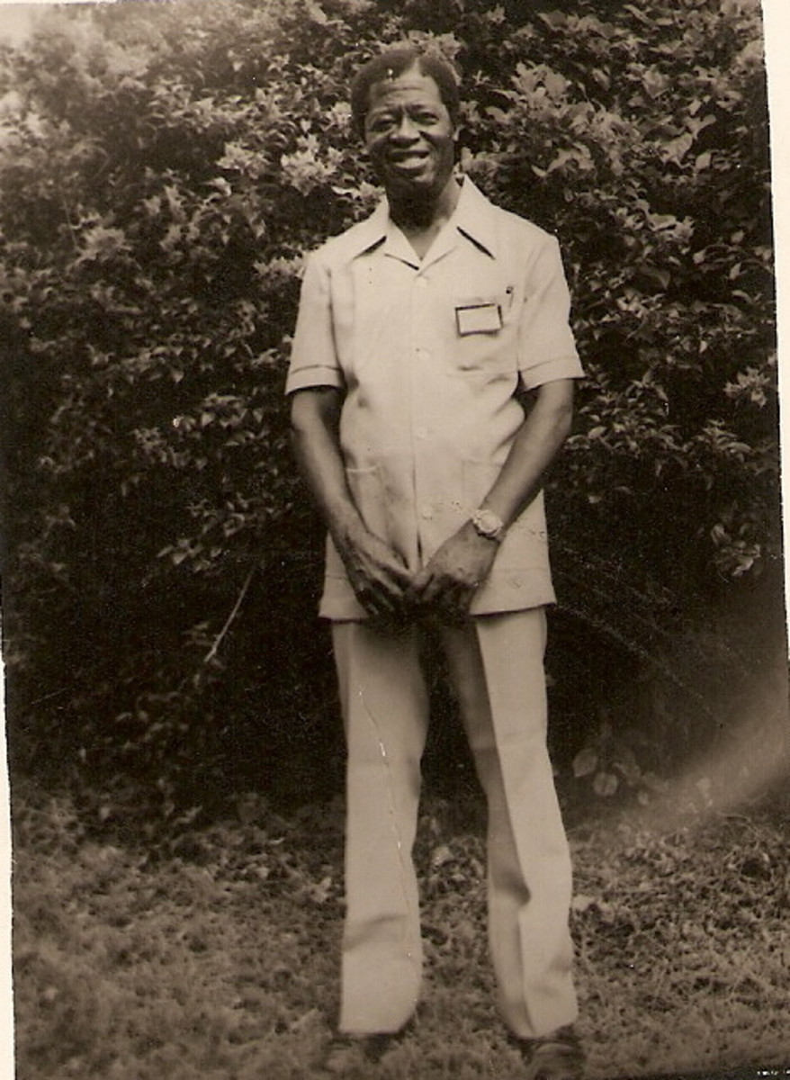 ESDA | Mensah, Charles Bennet (1918–2008)