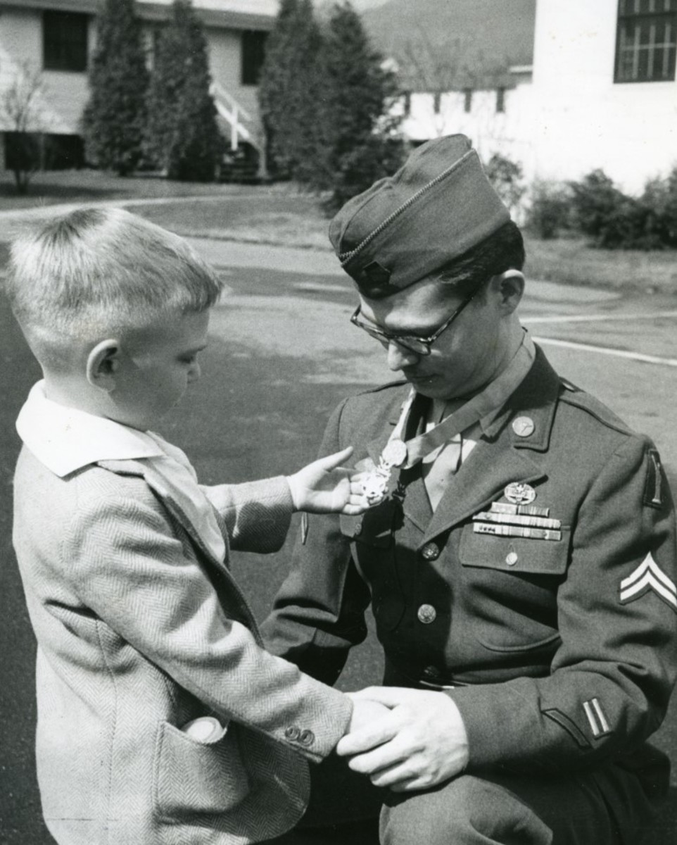 ESDA | Doss, Desmond Thomas (1919–2006)