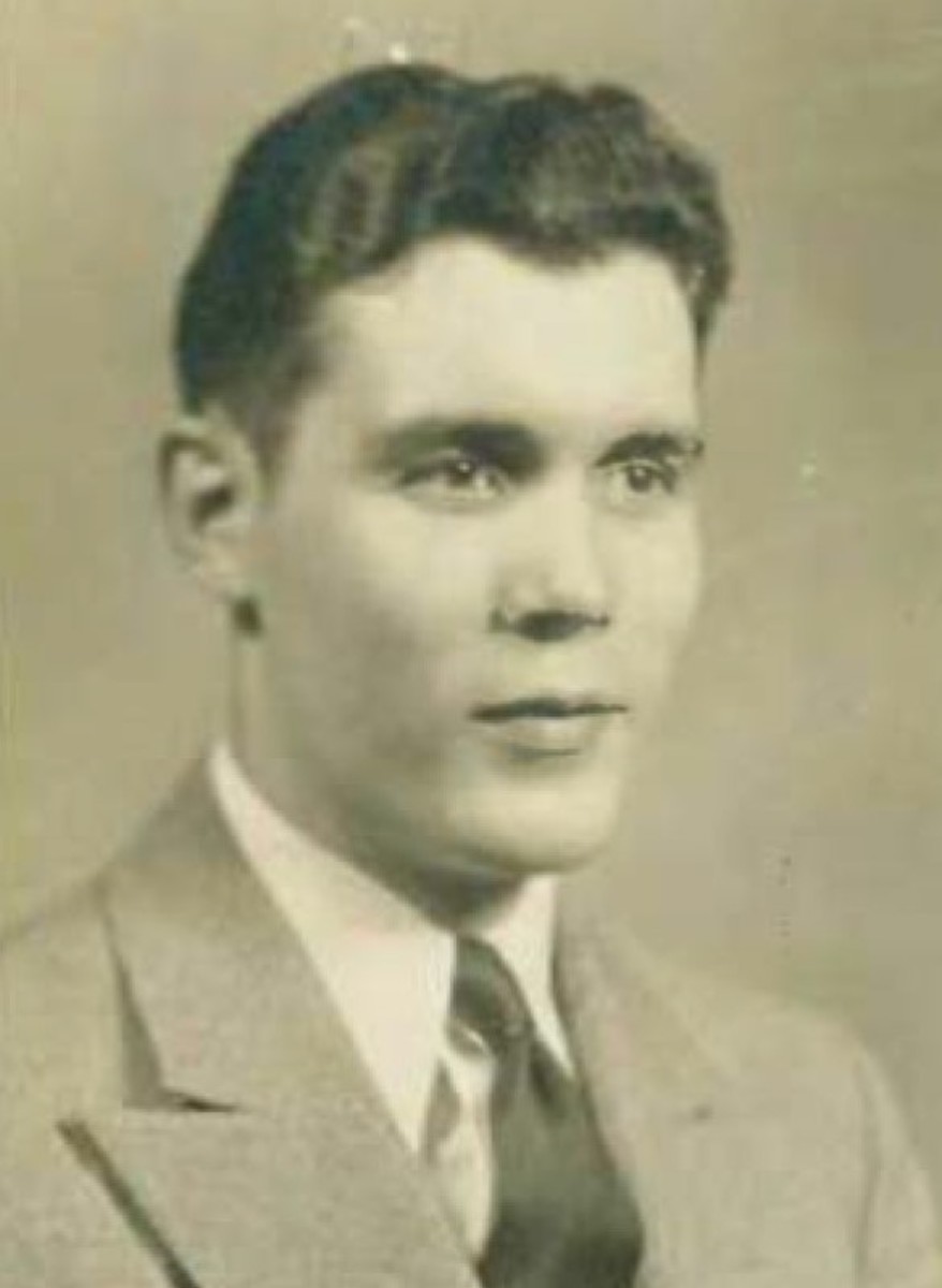 ESDA | Reed, Hubert Vance (1912–1989)