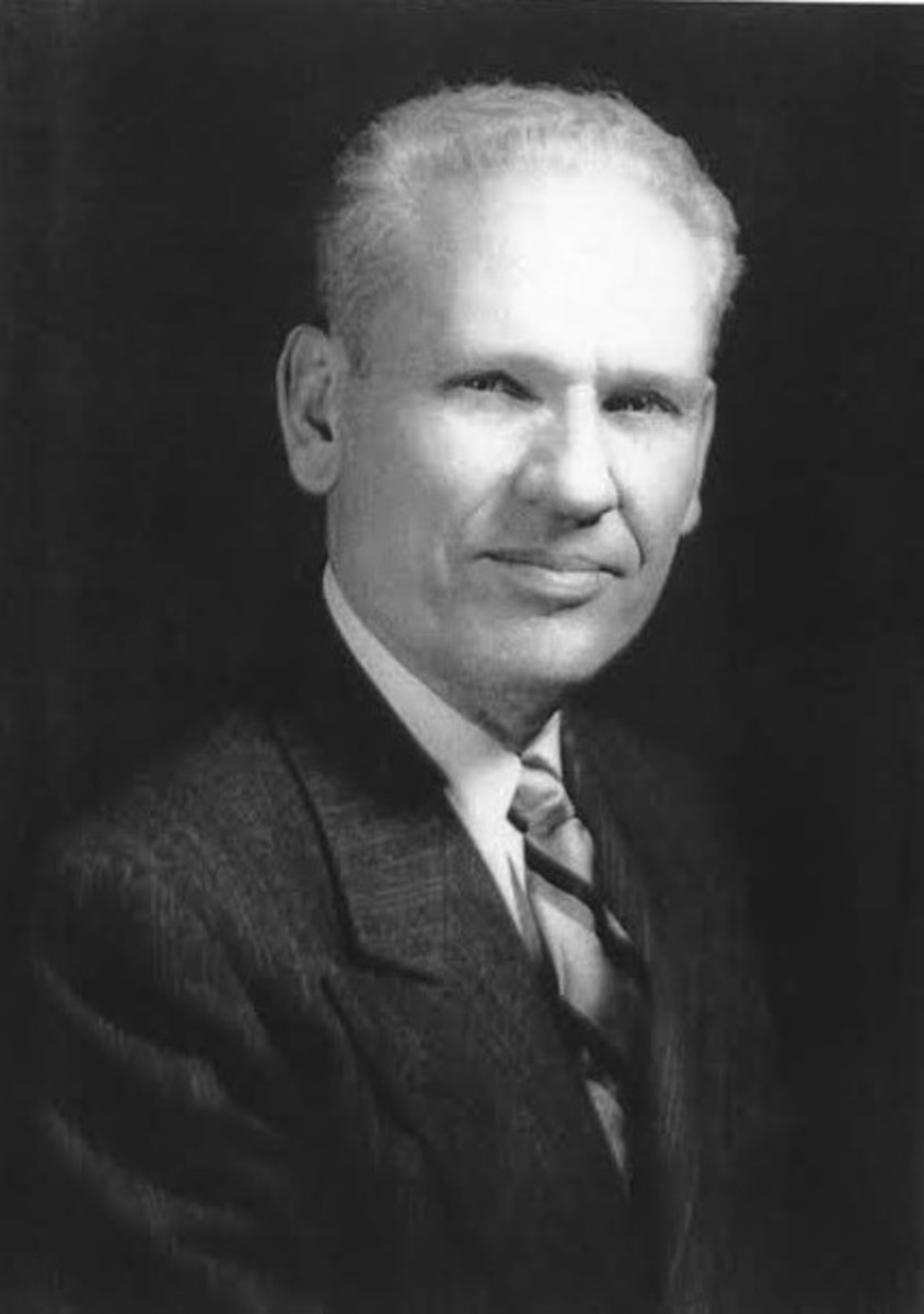 ESDA | Hughes, Alton Eugene (1898–1991) and Emma Neale (Ortner) (1899–1966)