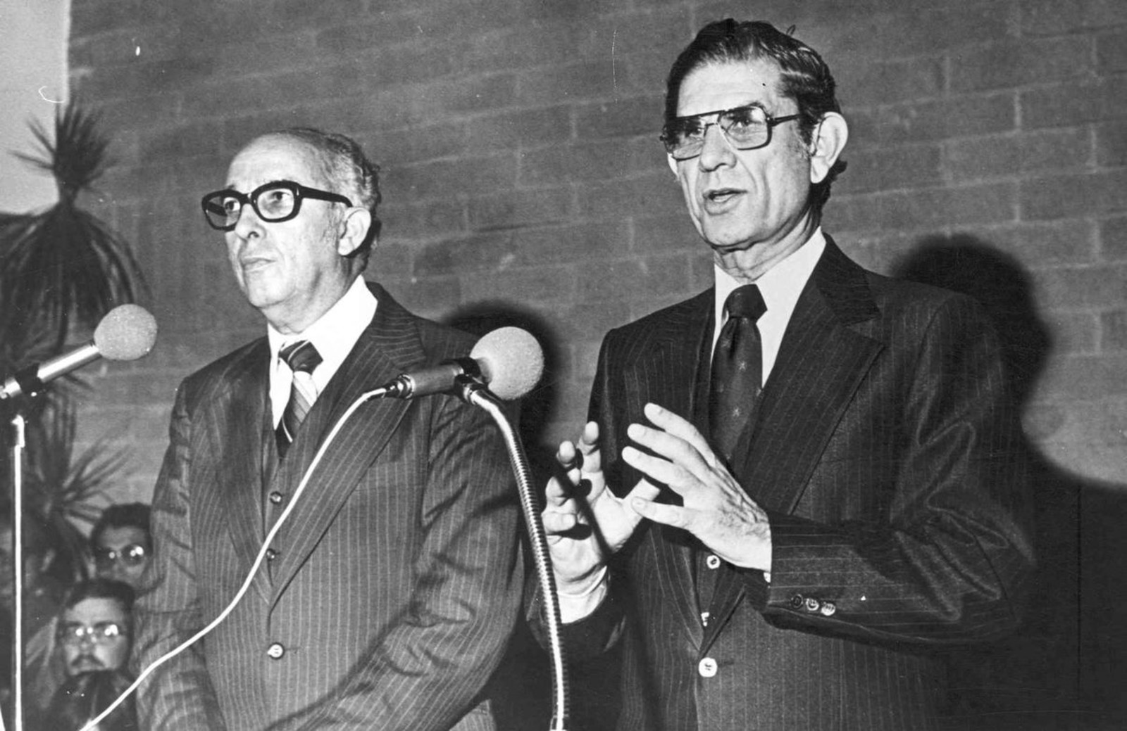 ESDA | Oliveira, Enoch de (1924–1992)