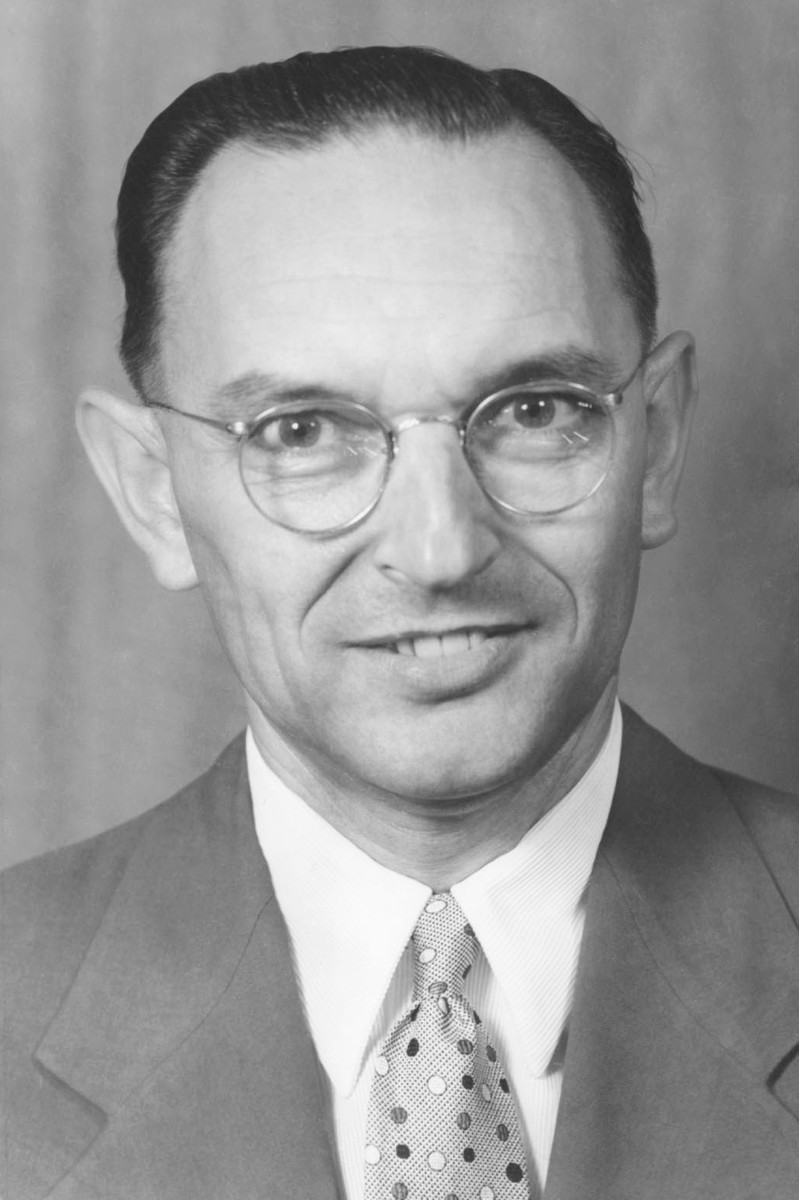 ESDA | Tulloch, Alan Keith (1910–1986)