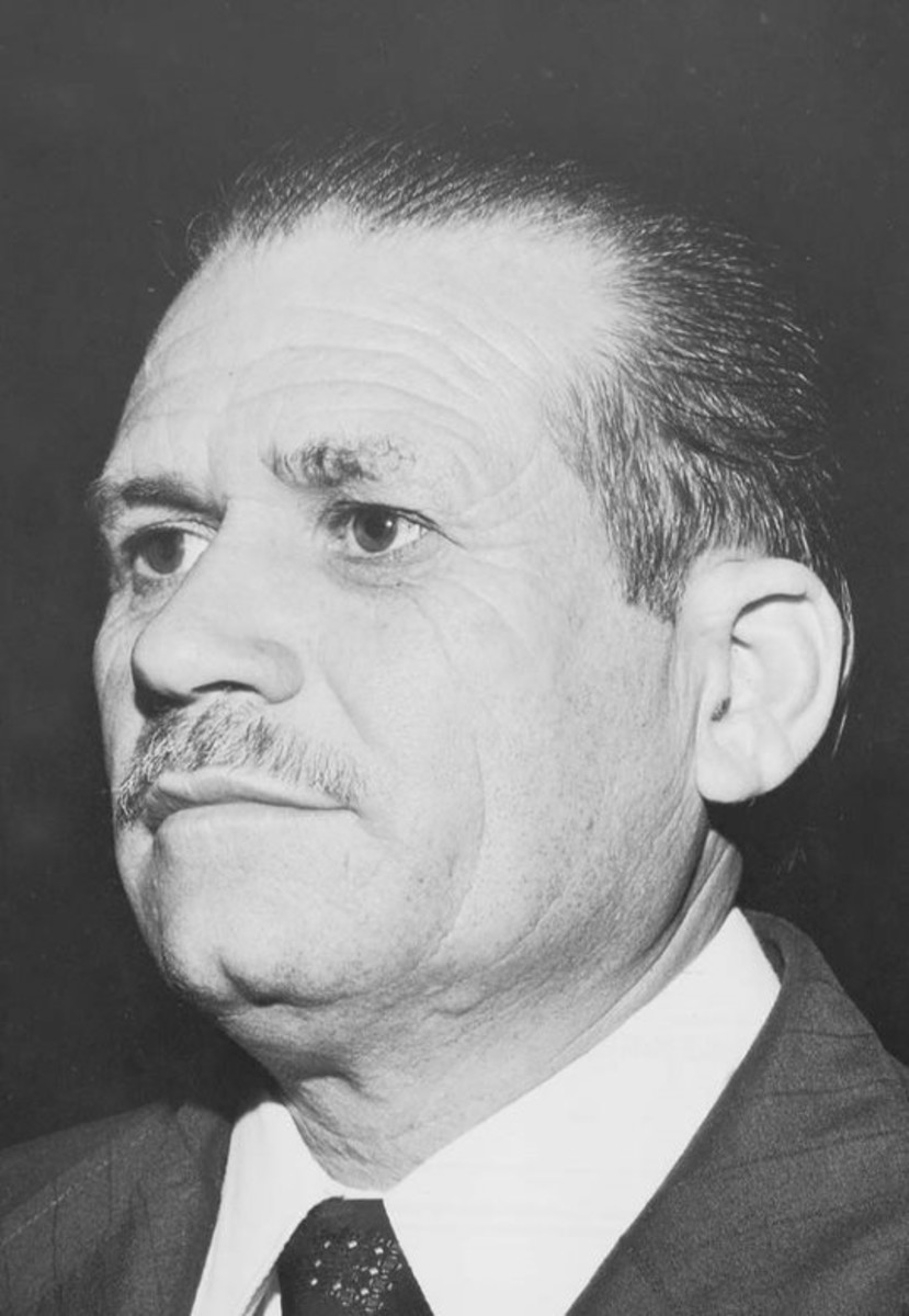 ESDA | Santos, Floriano Xavier dos (1927–2017)