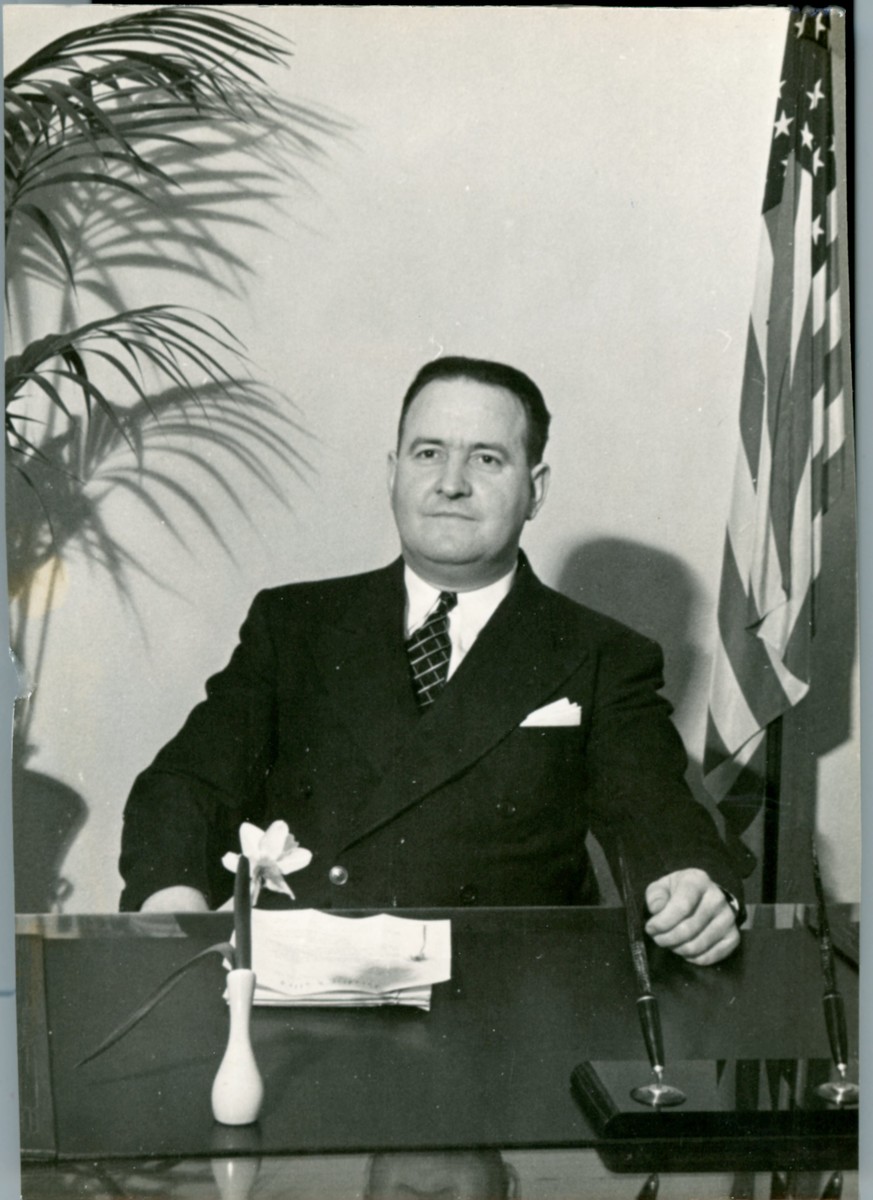 ESDA | Rasmussen, Lowell Reed (1907–1998)