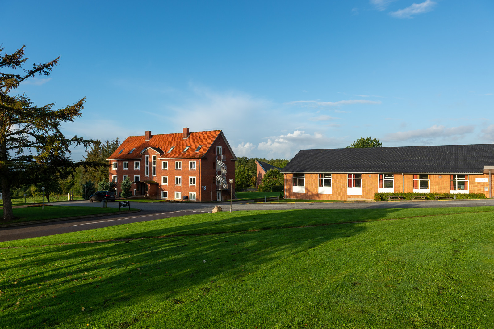 ESDA | Vejlefjordskolen (Vejlefjord School, the Danish Junior College)