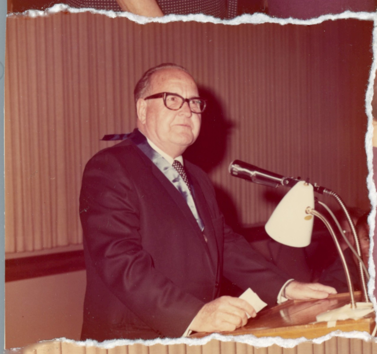 ESDA | Rasmussen, Lowell Reed (1907–1998)