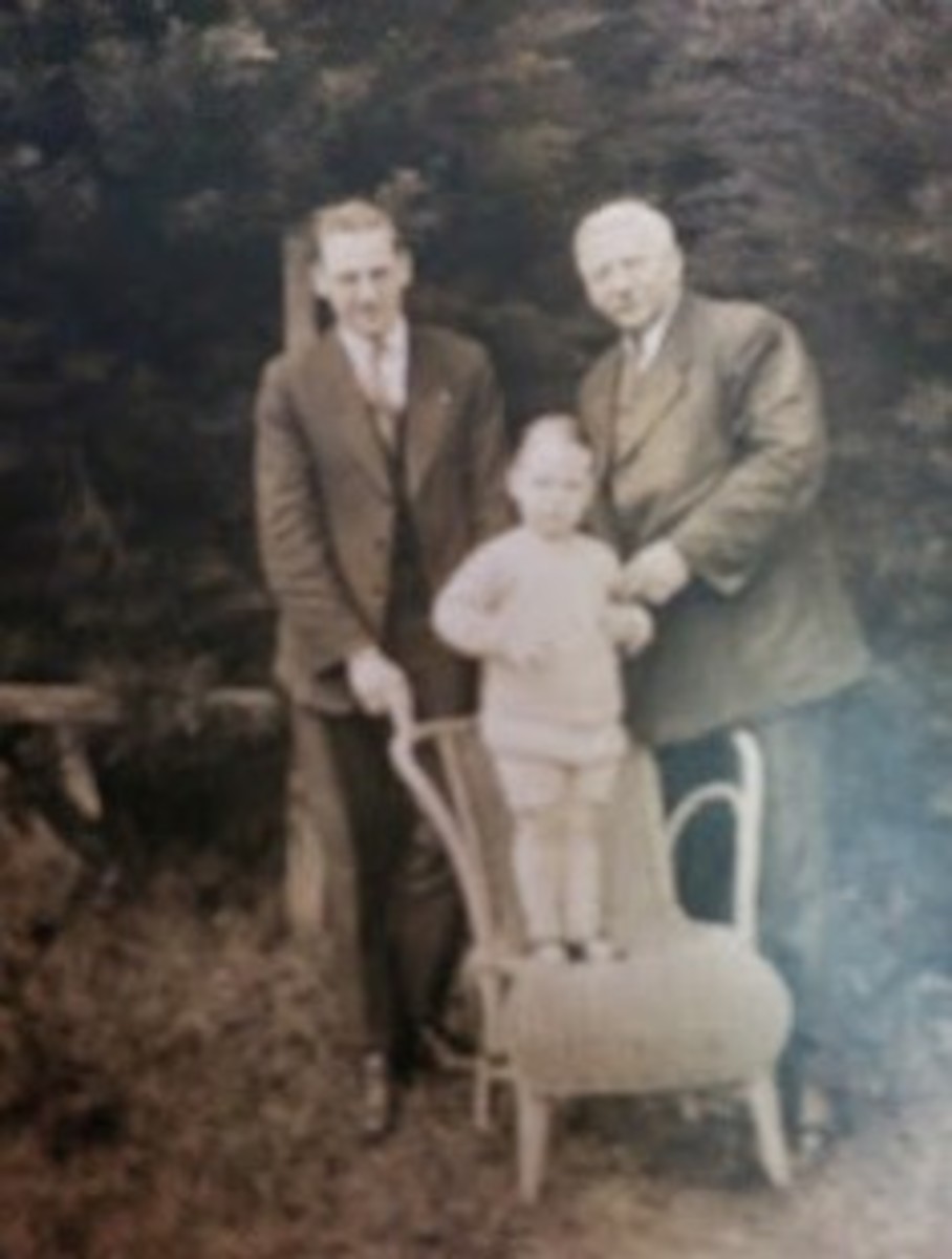 ESDA | Johanson, Eric John (1899–1999) and Nettie Roberta (Hare) (1899–1981)