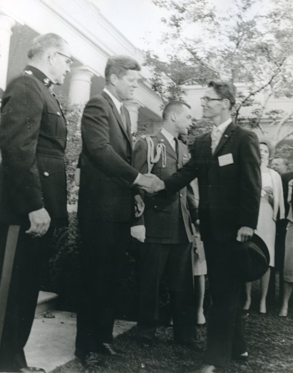 ESDA | Doss, Desmond Thomas (1919–2006)