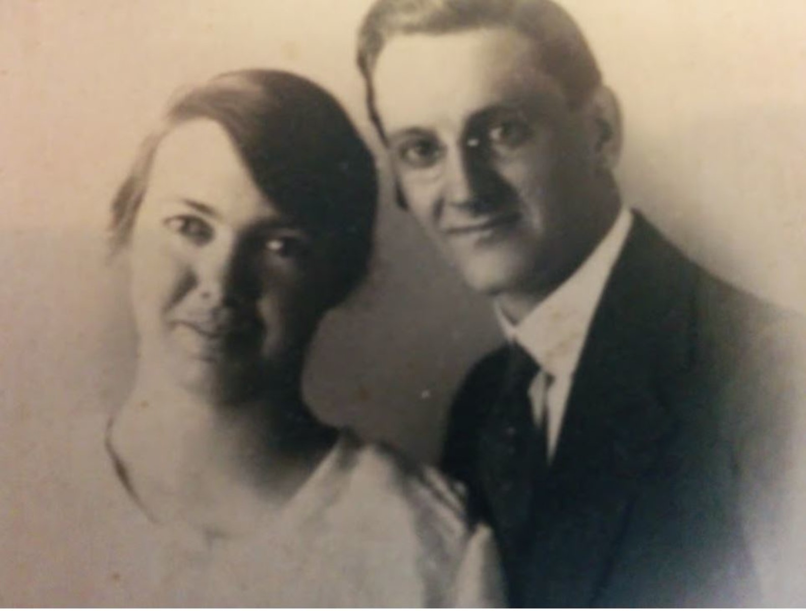 ESDA | Johanson, Eric John (1899–1999) and Nettie Roberta (Hare) (1899–1981)